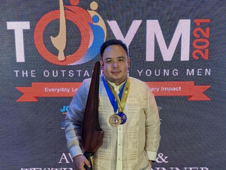 GMA News Online's Jaemark Tordecilla among TOYM awardees for 2021 ...
