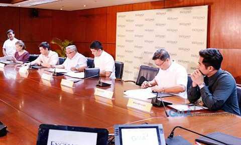 GMA Network Excellence Awards 2016 contract signing | GMANetwork.com ...