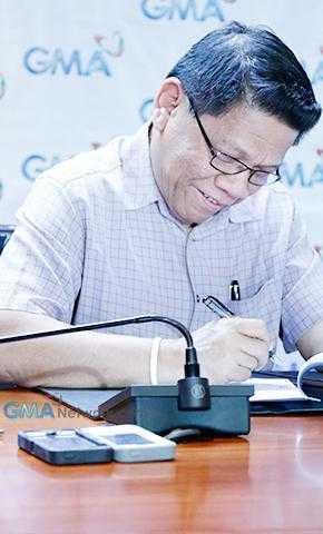 IN PHOTOS: Mike Enriquez renews contract with GMA | GMANetwork.com ...