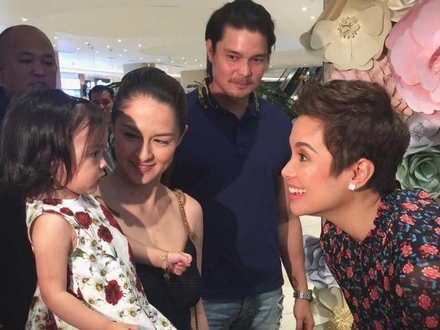 #Spotted: Lea Salonga meets baby Zia Dantes | GMA Entertainment