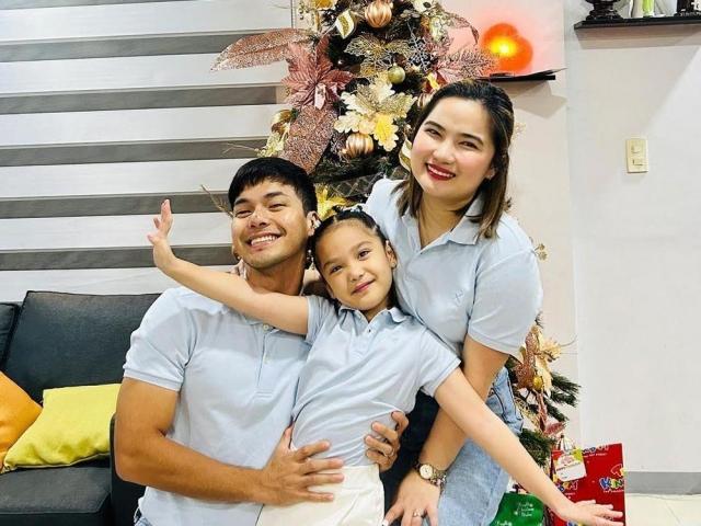 Kristoffer Martin, inaming natakot sa estado ng career; itinangging itinago ang anak na si Pré ...