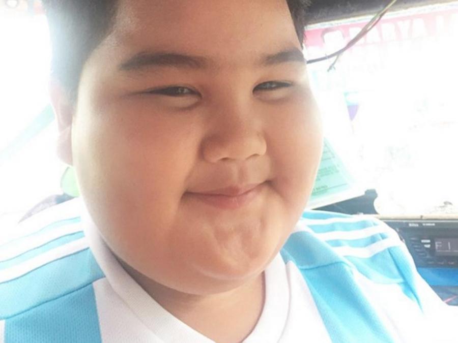 Balang wins the 2017 Phenomenal Kid Internet Sensation Award | GMA ...