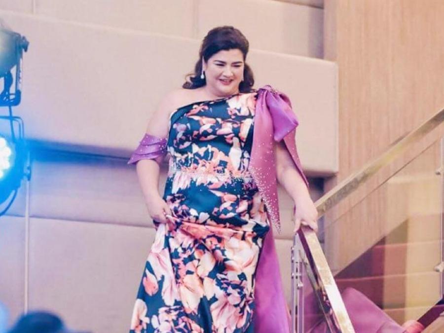 Look Nadia Montenegro Mala Debut Ang Surprise Party Para Sa Ika 46 Na Kaarawan Gma Entertainment