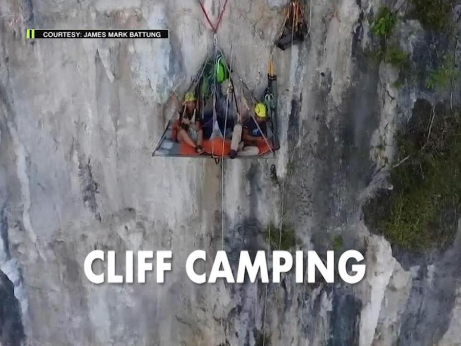 Amazing Earth: Extreme cliff camping sa Bukidnon | GMA Entertainment