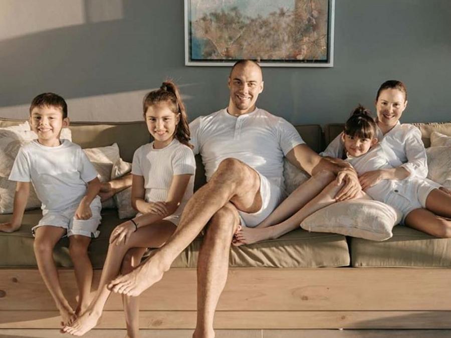 Team Kramer crafts DIY face shields for COVID-19 frontliners | GMA ...