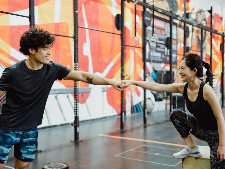 How to support your partner's fitness journey