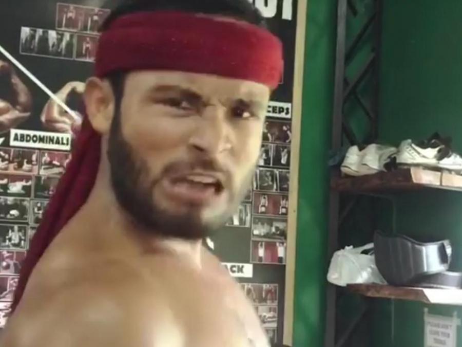 WATCH: Sinon Loresca runs on a treadmill in thigh-high boots | GMA ...