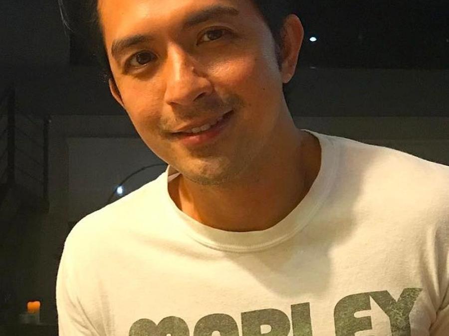 Paano nawala ang tiwala ni Dennis Trillo sa isang tao | GMA Entertainment Paano nawala ang tiwala ni Dennis Trillo sa isang tao | GMA Entertainment