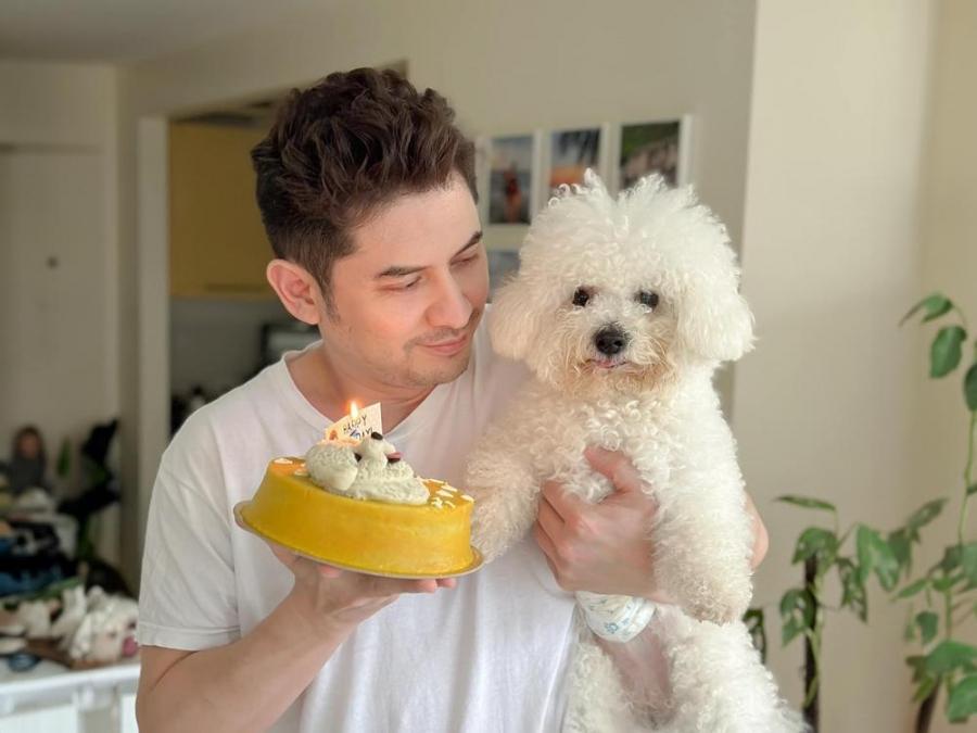 Ahron Villena, proud fur daddy sa kanyang mga alagang aso | GMA ...