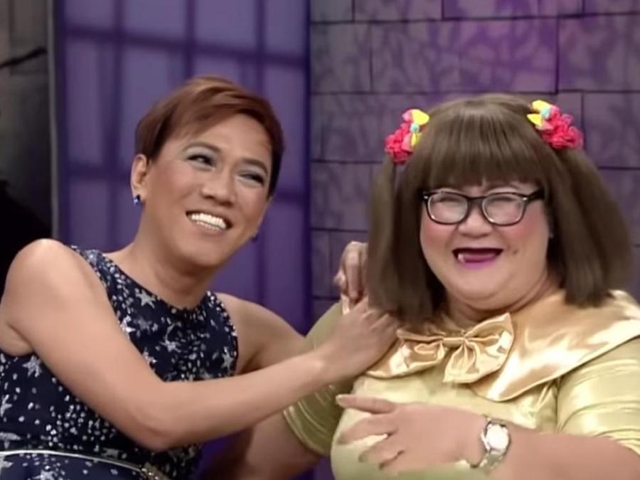 WATCH: Ate Gay, naging daan para makita ni Boobsie ang amang nawalay ng ... WATCH: Ate Gay, naging daan para makita ni Boobsie ang amang nawalay ng ...