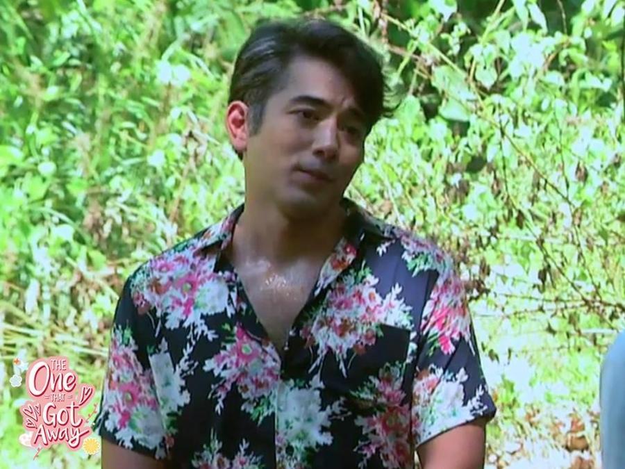 WATCH: Renz Fernandez, ginaya ang nunal ng inang si Lorna Tolentino ...