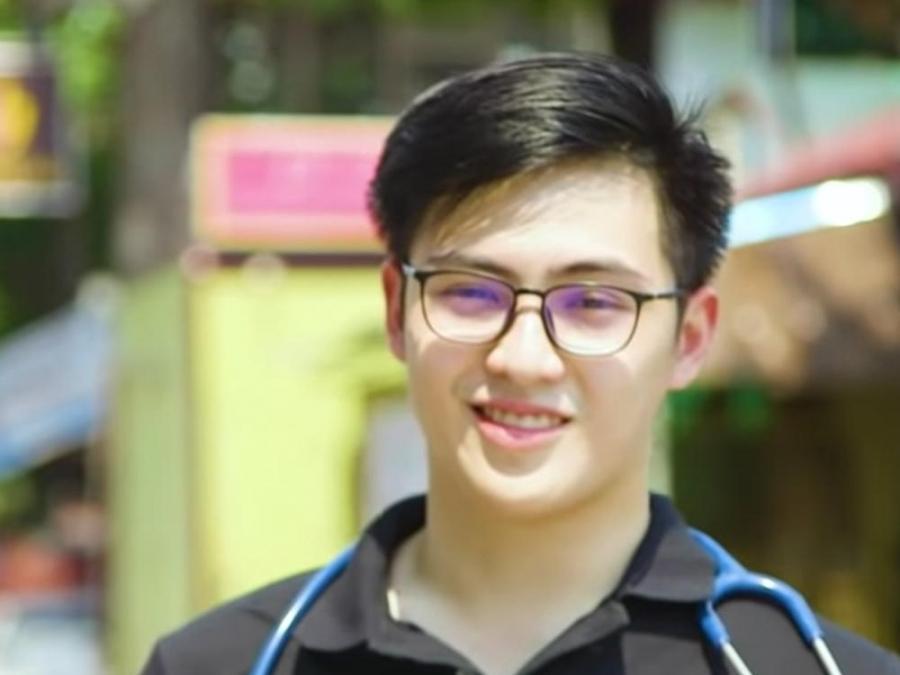 'KMJS': Meet this handsome "Tuli Doctor" | GMA Entertainment