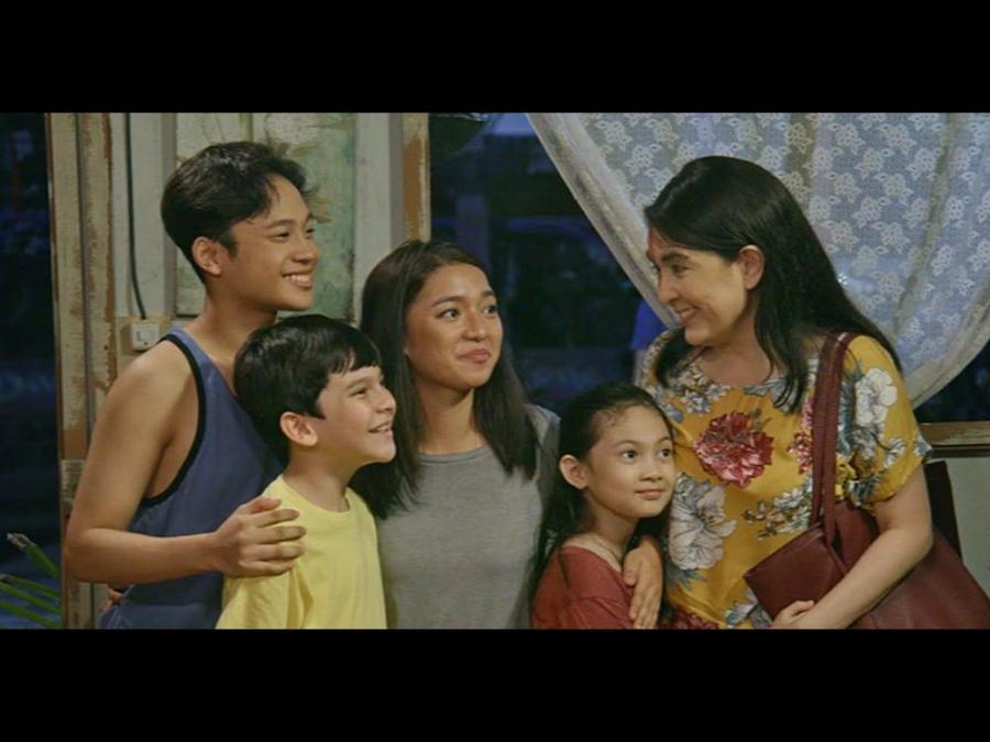 'Nakarehas Na Puso' pilot episode, umani ng papuri mula sa netizens | GMA Entertainment