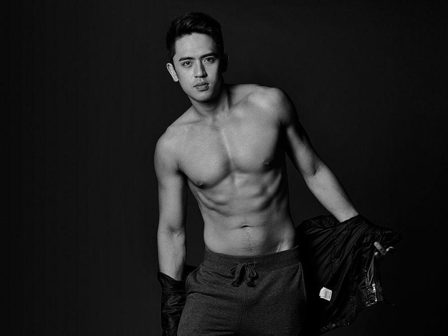 MUST-SEE: David Licauco bares six-pack abs at Mega Man's Best Bodies ...