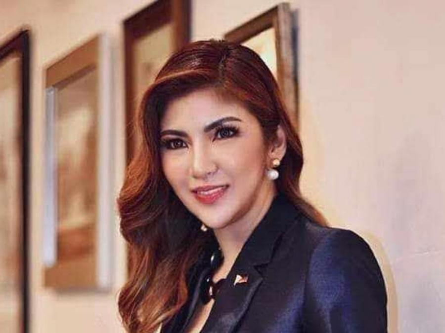 Beauty queen-turned-businesswoman advocates for solar energy use in ...