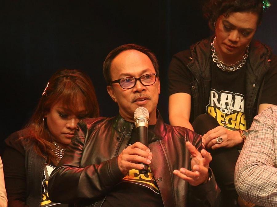 Noel Cabangon on Derrick Monasterio's theater career: "Ma-cha-challenge ...