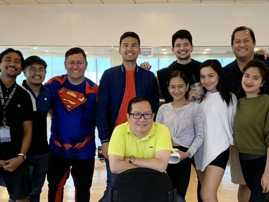 Pasilip sa rehearsals ng 'Studio 7' cast para sa Musikalye sa Brooklyn ...