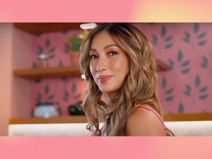 Solenn Heussaff shares her night in with friends' recipes