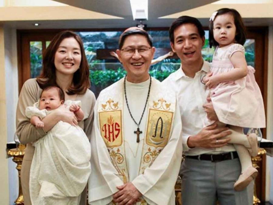 Chris Tiu, naging sentimental sa kanyang pagboto sa barangay election ...