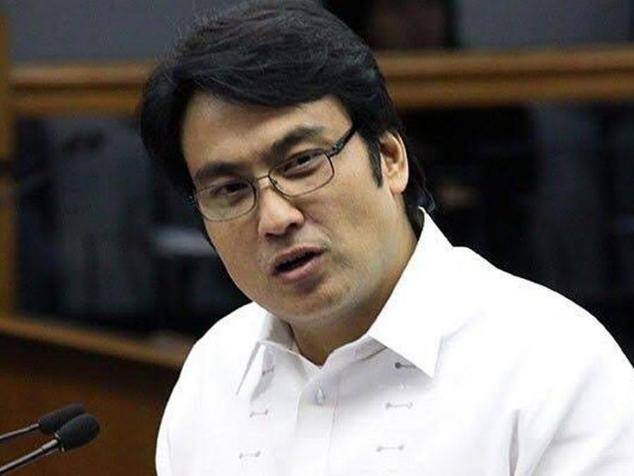 JUST IN: Senator Ramon "Bong" Revilla, Jr., isinugod sa ospital | GMA Entertainment