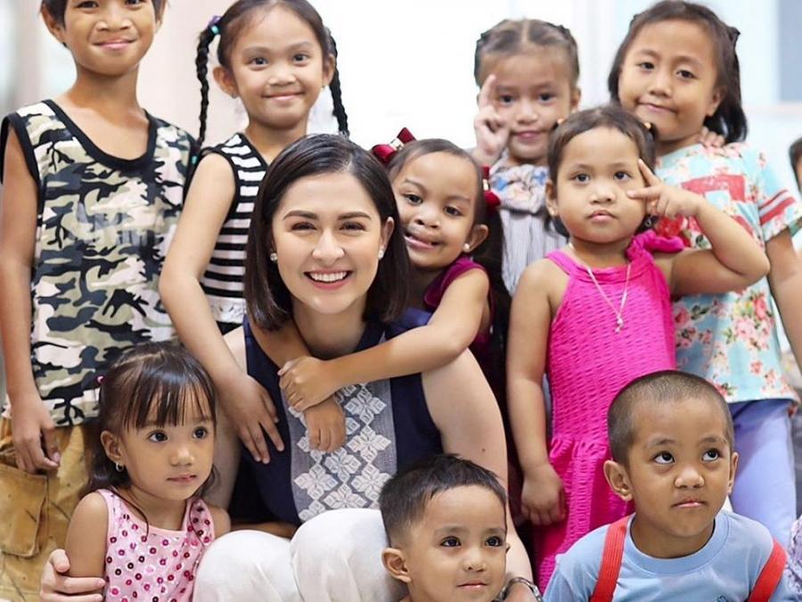 Marian Rivera throws early Christmas party for Smile Train kids | GMA Entertainment