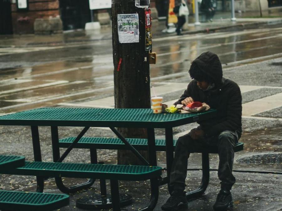 Content creators and netizens react to post about eating alone