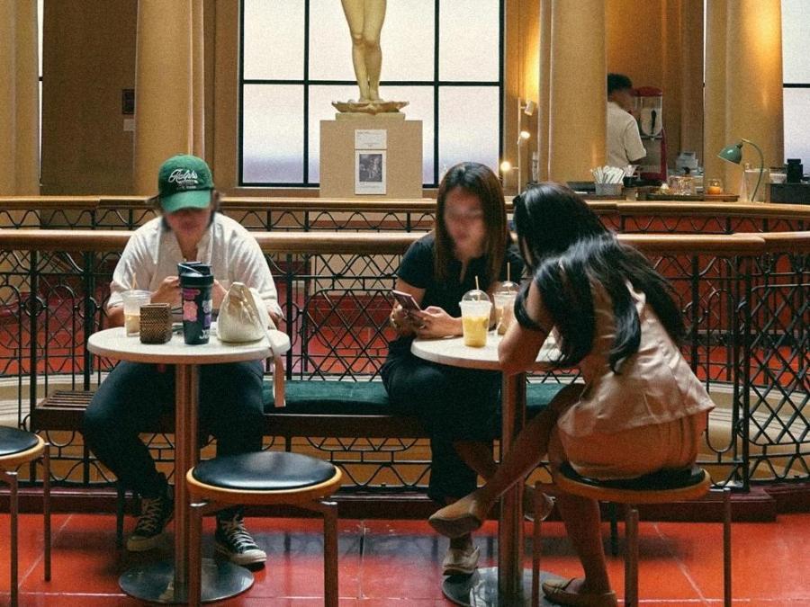 Check out this cafe inside the National Museum of Fine Arts