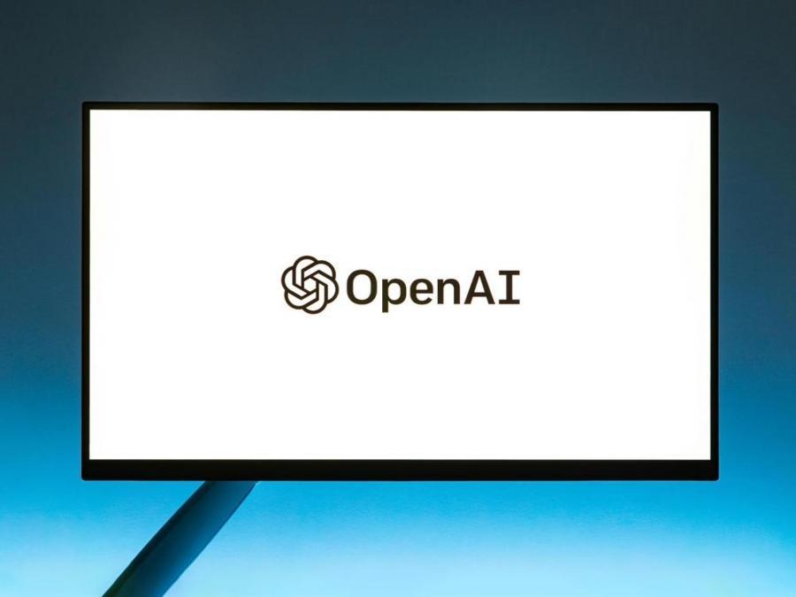 Open AI's new model turns text into video