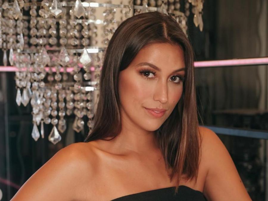 Rachel Peters, napuna dahil sa kanyang poolside photo | GMA Entertainment