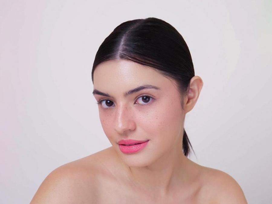 Thia Thomalla launches her own makeup brand