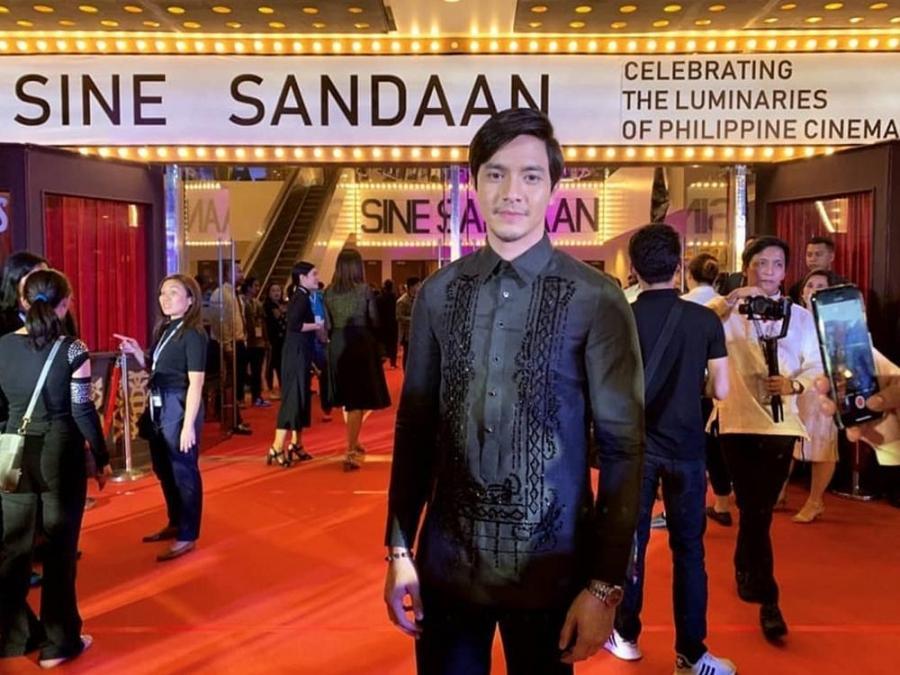 WATCH: Alden Richards, honored na makasama sa luminaries ng 'Sine Sandaan Awards' | GMA ...