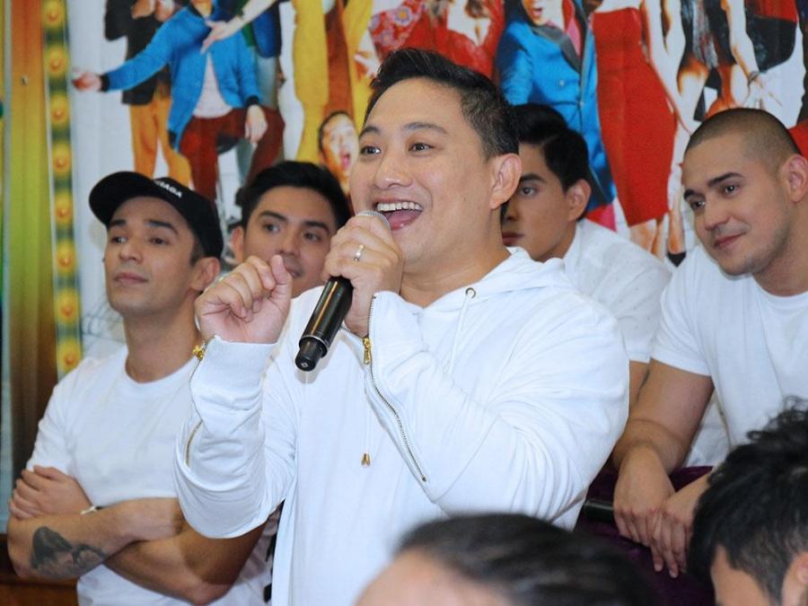 READ: Ano ang naging inspirasyon ni Michael V para gumawa ng musical ...