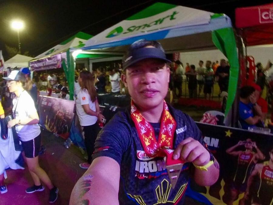 LOOK: Raffy Tima finishes strong in full Ironman | GMA Entertainment