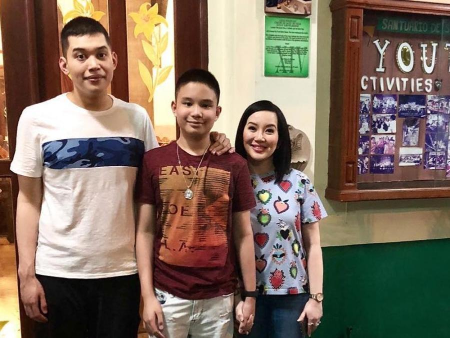 WATCH: Kris Aquino, naiyak sa surprise Father's Day gift nina Bimby at ... WATCH: Kris Aquino, naiyak sa surprise Father's Day gift nina Bimby at ...