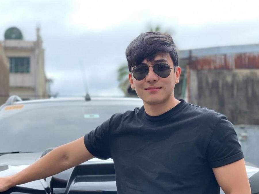 WATCH: Jak Roberto's early Christmas gift to his lola | GMA Entertainment
