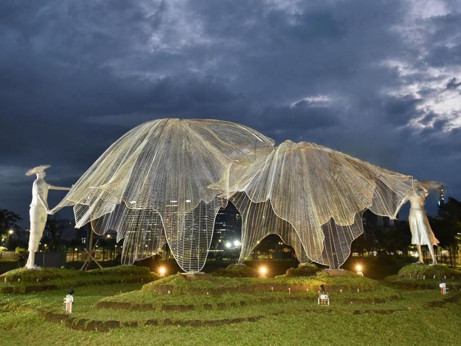 'Lambat' public art by Tiotuico, Aguas, and Selma unveiled in Pasig