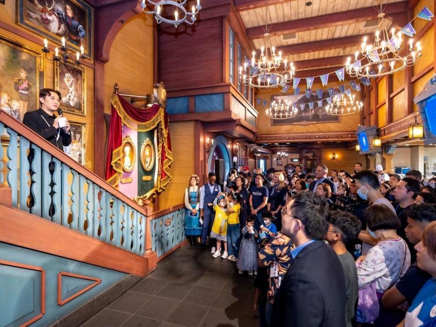 Hong Kong Disneyland and Make-A-Wish team up for Summer Snow Day Wishes ...