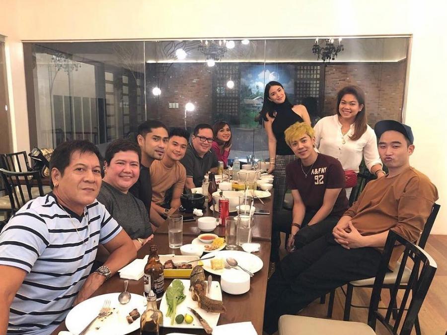 LOOK: Direk Mark Reyes, Heart Evangelista, Alexander Lee at iba pang ... LOOK: Direk Mark Reyes, Heart Evangelista, Alexander Lee at iba pang ...