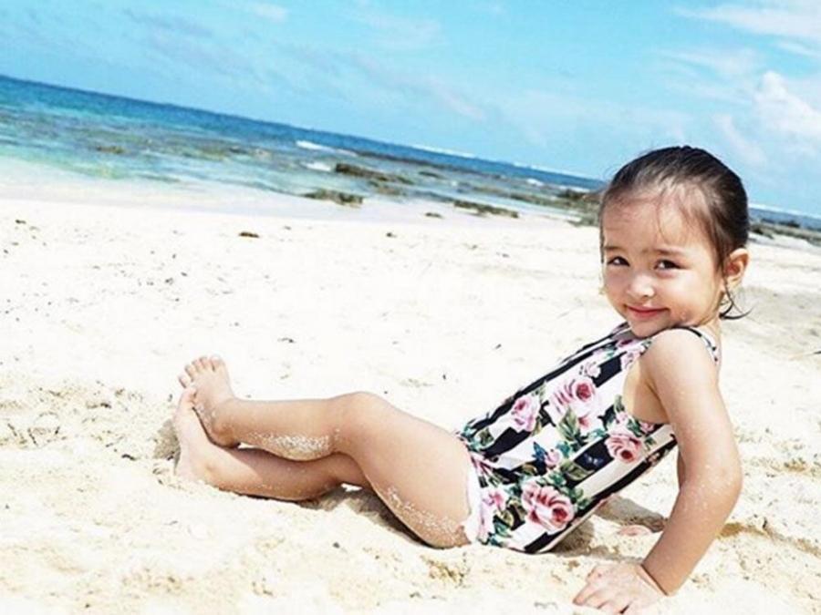 LOOK: Netizens react to Baby Zia's adorable beach photo | GMA Entertainment