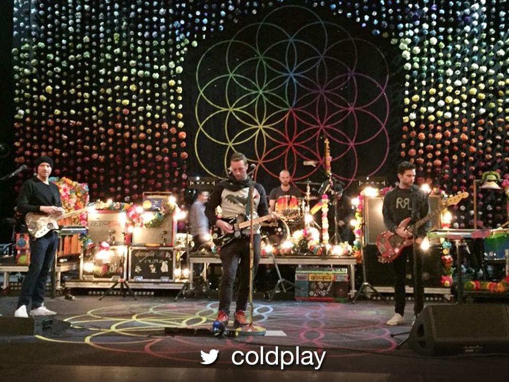 LOOK: Celebrities catch Coldplay fever | GMA Entertainment