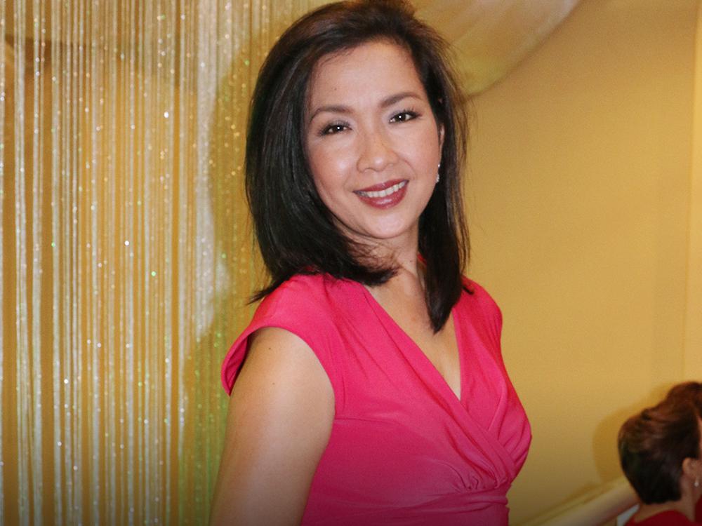 LOOK: Isay Alvarez, may bagong "anak?" | GMA Entertainment