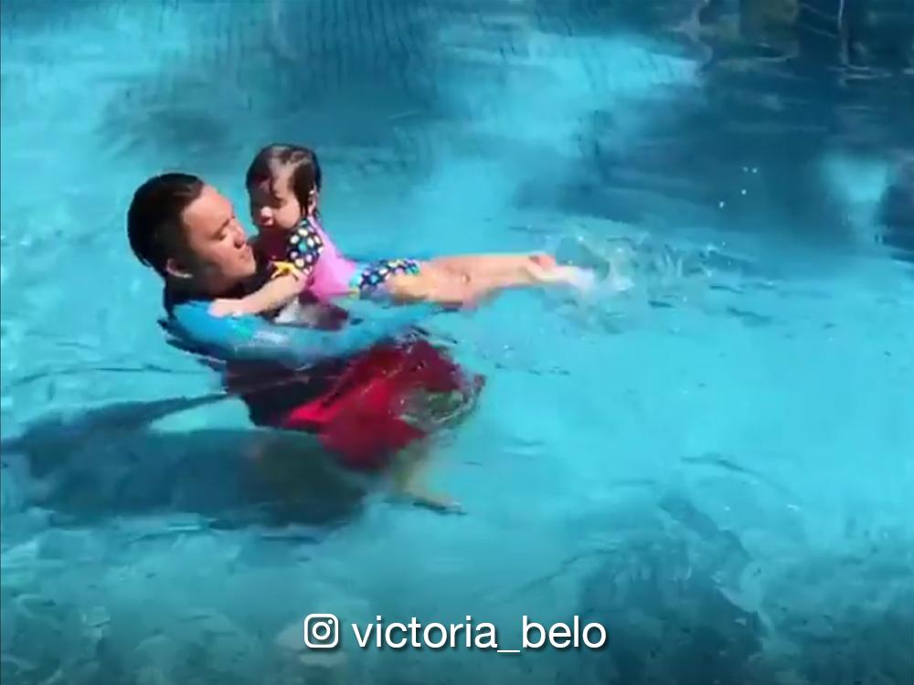 WATCH: Scarlet Snow Belo goes swimming | GMA Entertainment