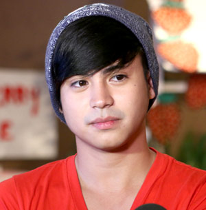 Jake Vargas, hindi dadalhin ang LQ nila ni Bea Binene sa taping | GMA ...