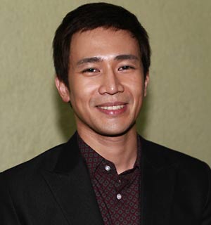 Jan Manual finds his comfort zone in comedy | GMA Entertainment