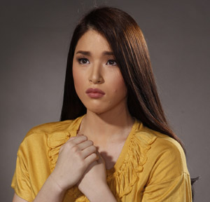 Maililigtas kaya ni Ada ang kanyang ina? | GMA Entertainment