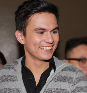 What is Tom Rodriguez’s flirting style? | GMA Entertainment