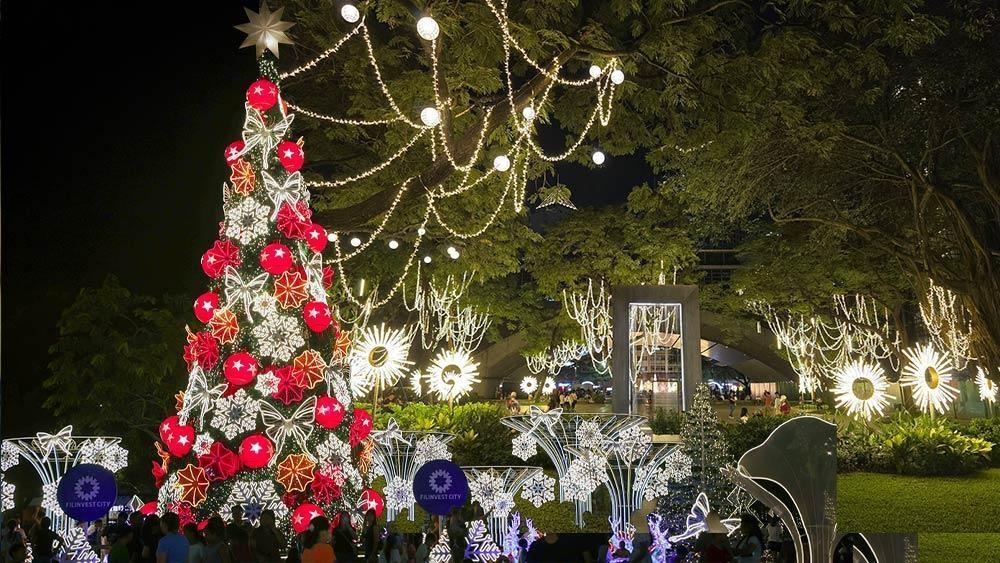 Christmas trees and lights shows in Metro Manila this 2025