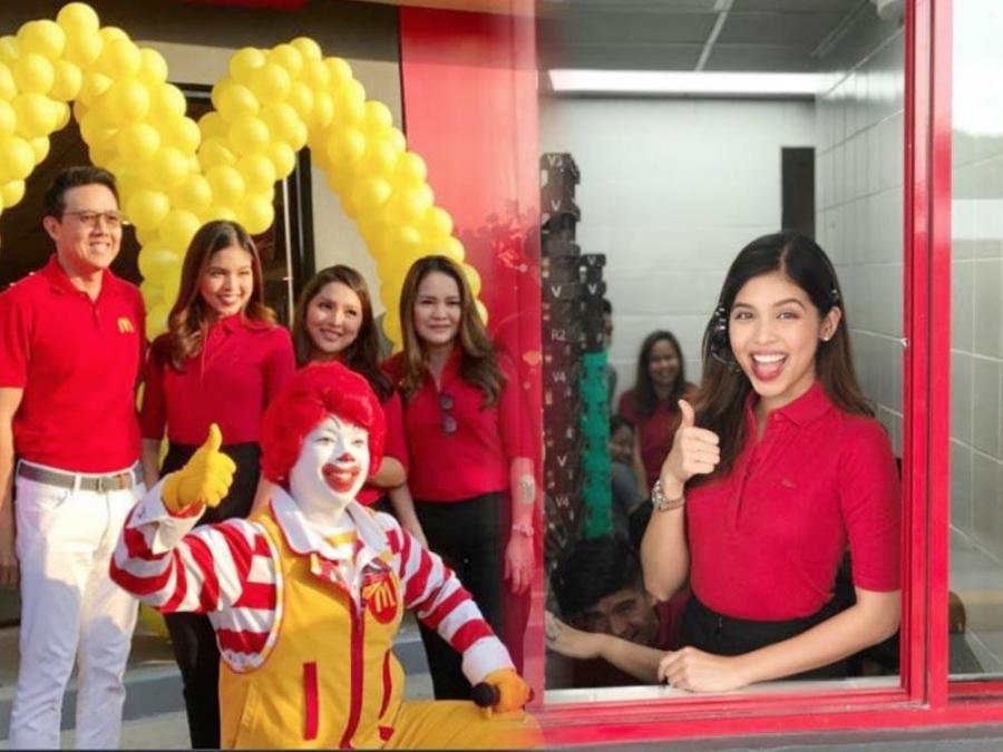 LOOK: Jam-packed crowd at the opening of Maine Mendoza's fast food ...