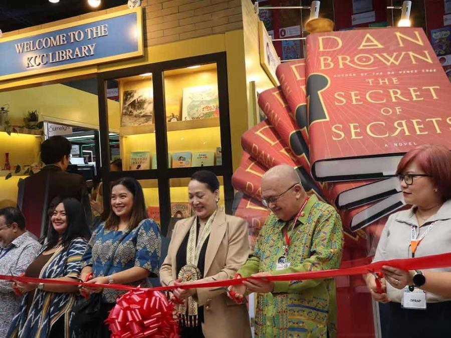 Booths and books delight at the Manila International Book Fair opening