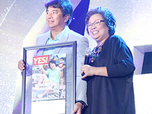 Awards, performances and notable speeches from YES! Magazine's ...